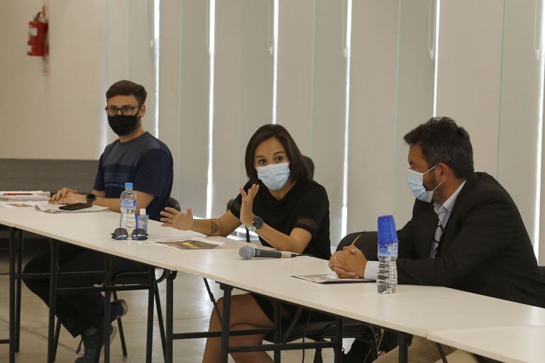 Spinuzza se reunió con autoridades de la Asociación de Profesionales y ...